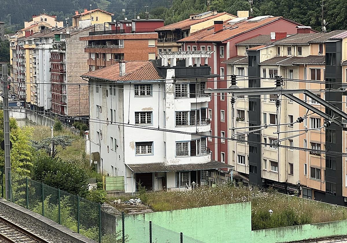 El derribo parcial del taller de Gabilondo comenzará a principios del próximo año | El Diario Vasco